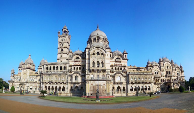 50 of the Most Incredible Landmarks in India