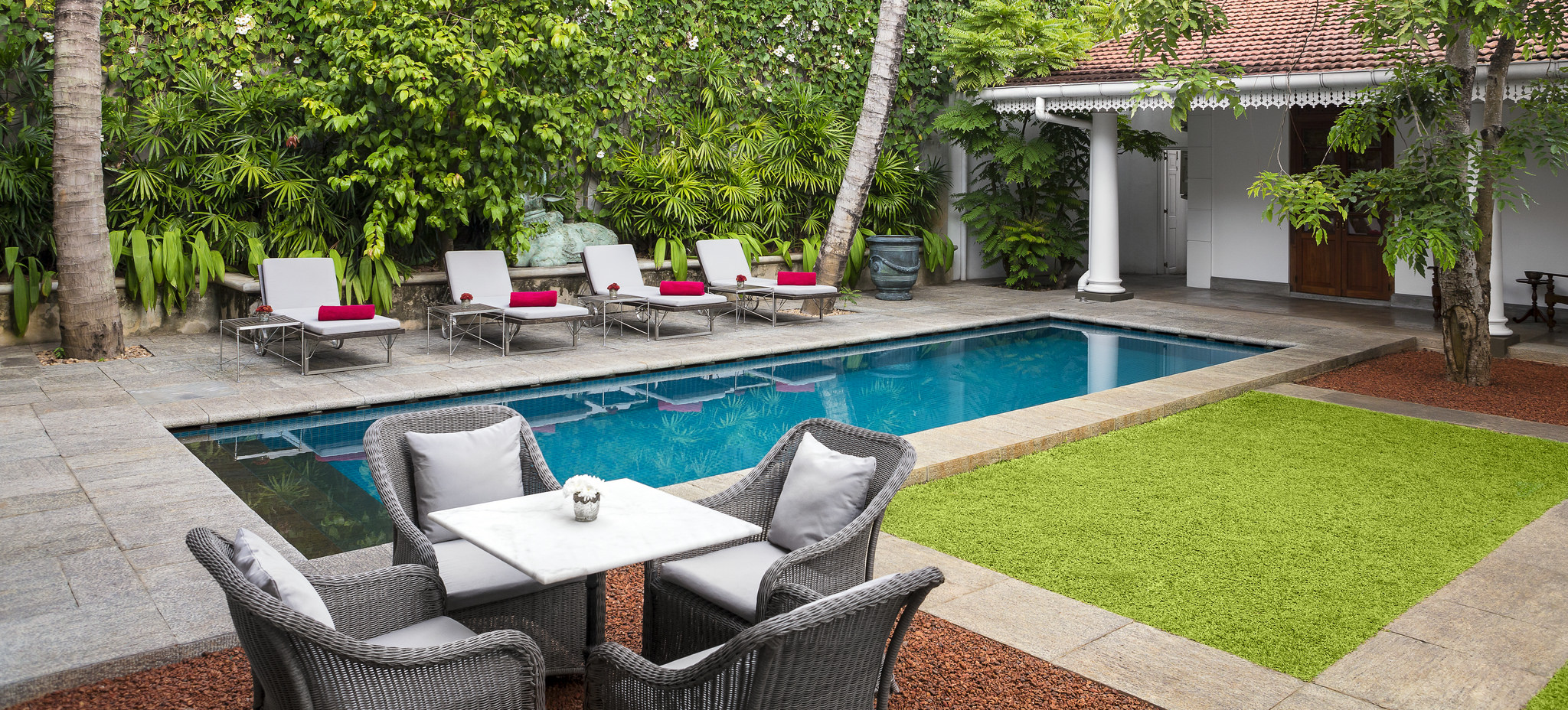Maniumpathy, Colombo, Sri Lanka ⋆ Hotel ⋆ Greaves India